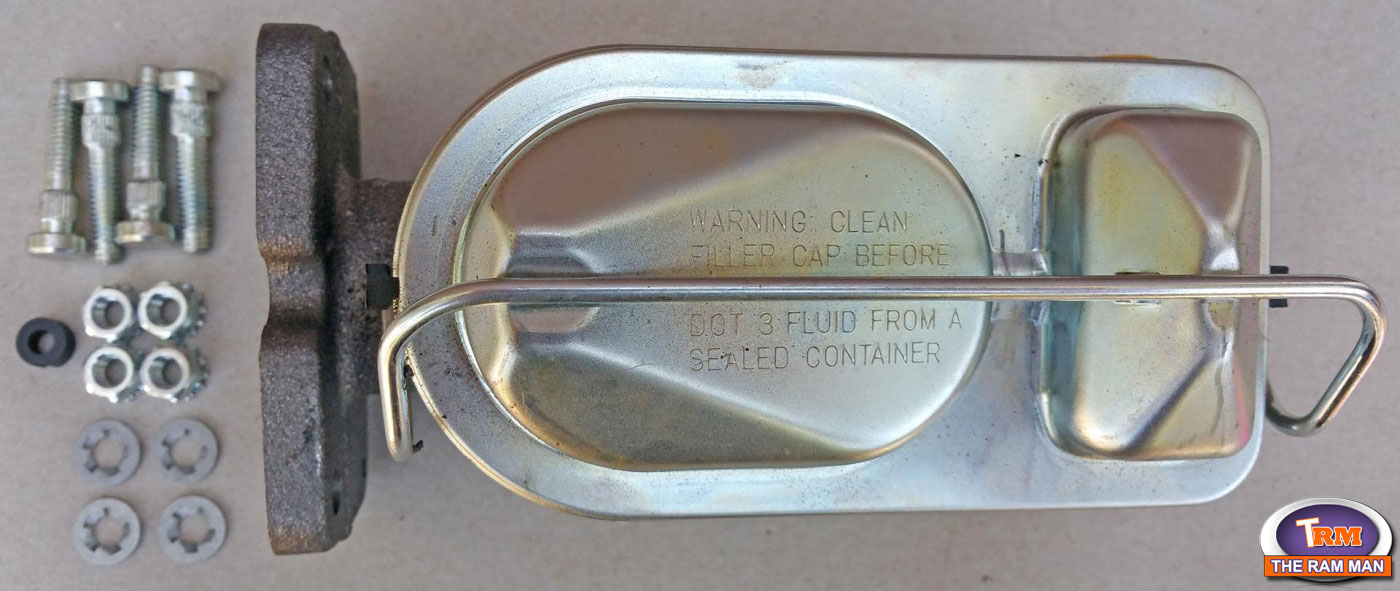 Ram Man / Shop / MOPAR DISC MASTER CYLINDER (Universal Disc Brakes) 15/ ...